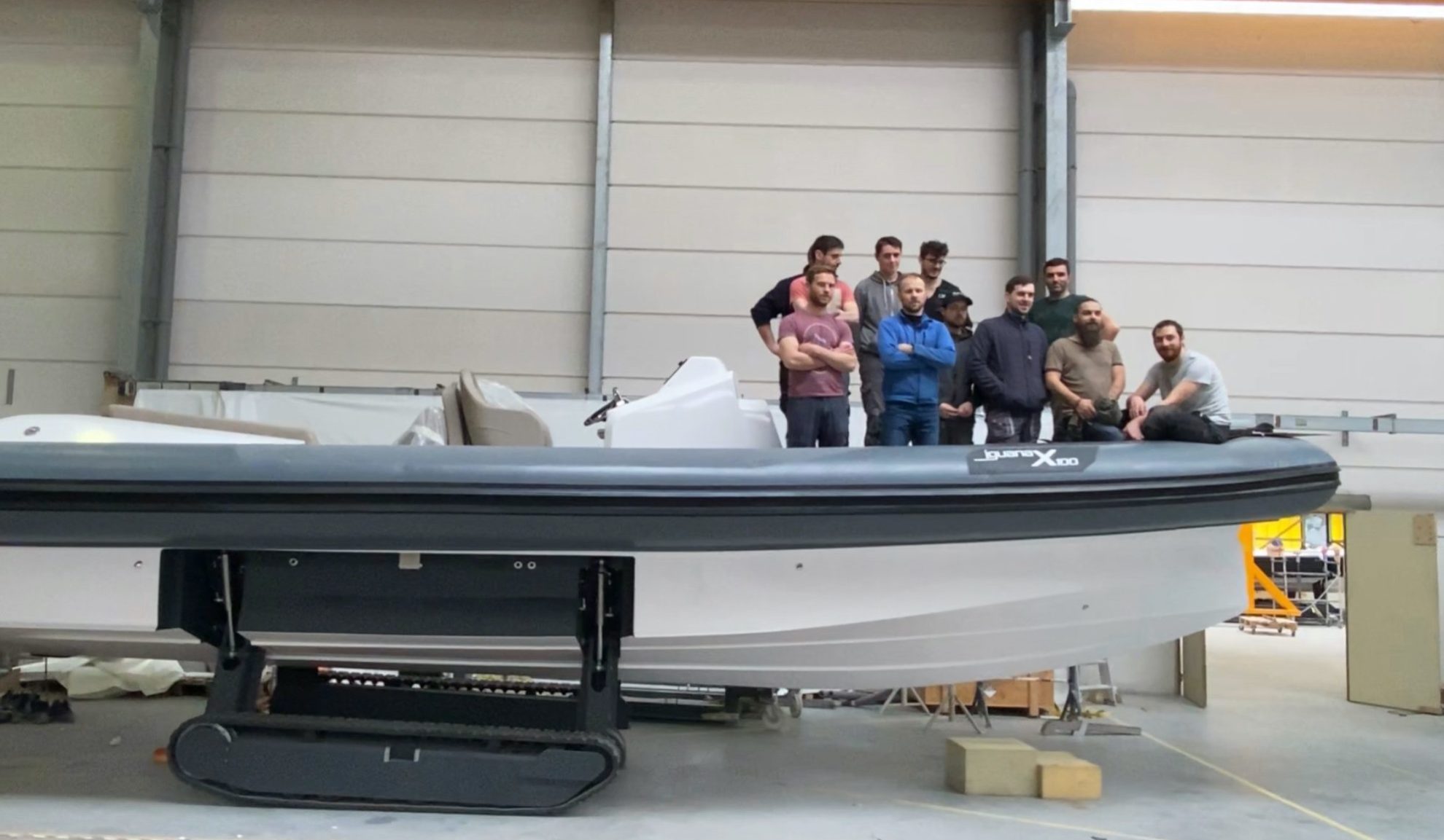 High-tech Boats: Revolutionary Amphibious Technology | Iguana Yachts